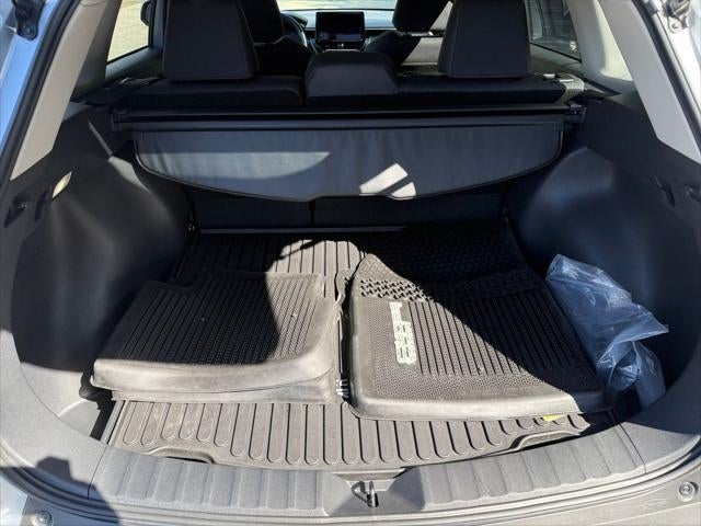 2023 Toyota Corolla Cross LE for Sale in PA [See Price, Features, Images]